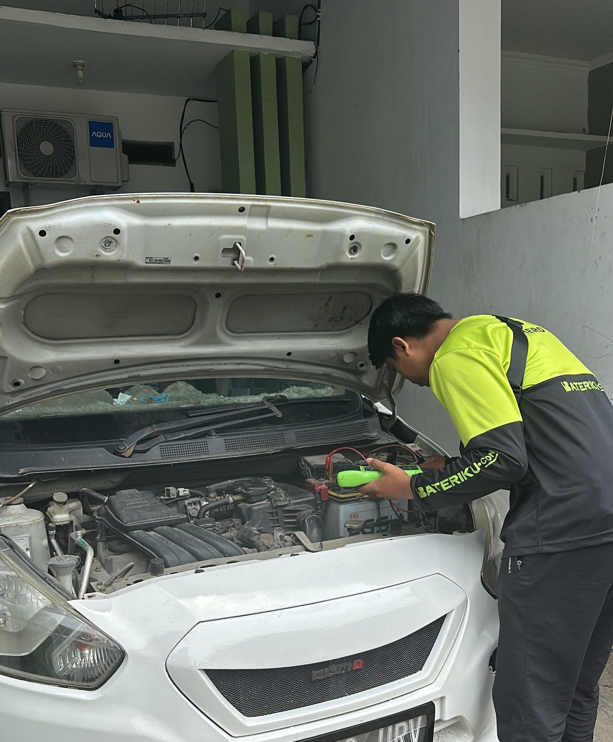 Jual Accu Mobil Tangerang: Penggantian Cepat dan Harga Terbaik!